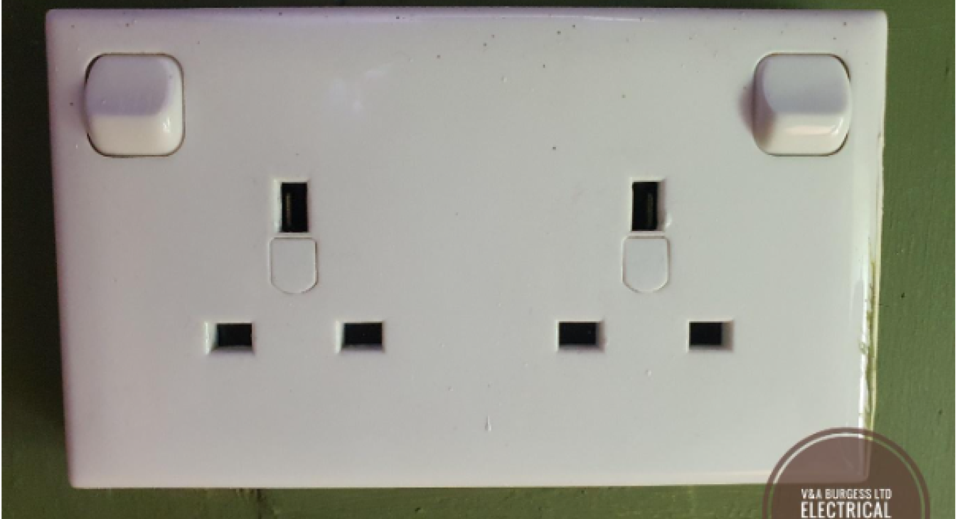 Electrical Plug Socket Making A Crackling Noise